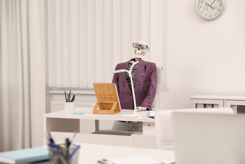 Human Skeleton in Suit at Table Stock Image - Image of glasses, dead ...
