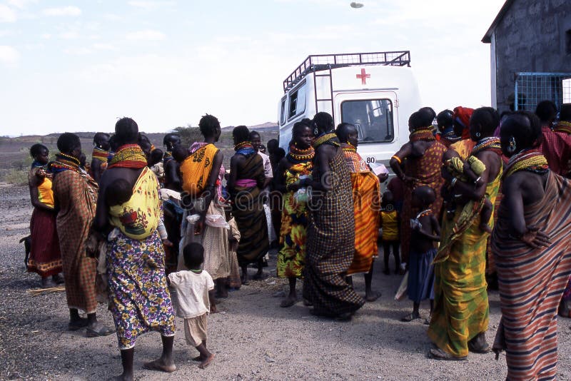 Humanitaire hulp redactionele stock foto. Image of kenia - 5261138