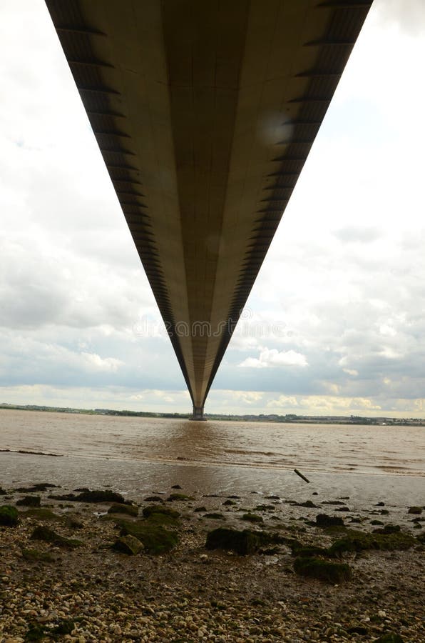 Humber Bridge, Hessle Foreshore, Yorkshire Stock Photo - Image of tower ...