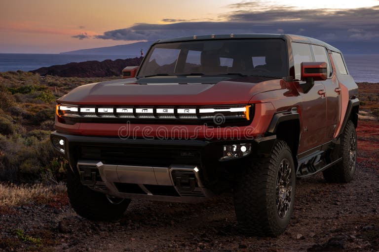 Ev Suv Stock Illustrations – 235 Ev Suv Stock Illustrations, Vectors ...