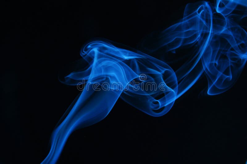 Humo azul imagen de archivo. Imagen de concepto, detalle - 2526623
