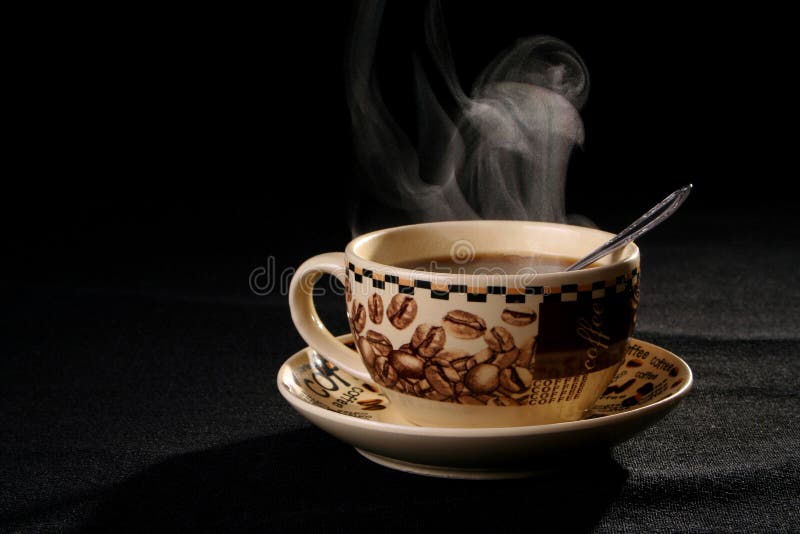Humo de la taza de café imagen de archivo. Imagen de taza - 552925