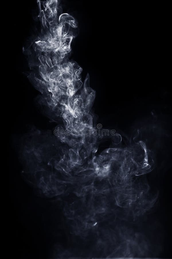 Humo en negro imagen de archivo. Imagen de negro, humo - 6113529