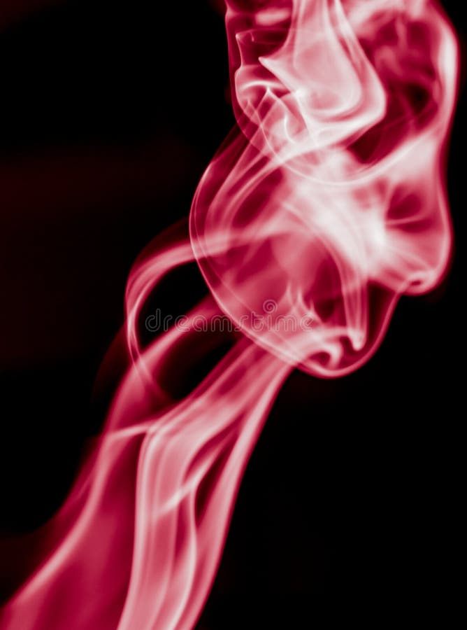 Humo rojo en fondo negro imagen de archivo. Imagen de magia - 100914693