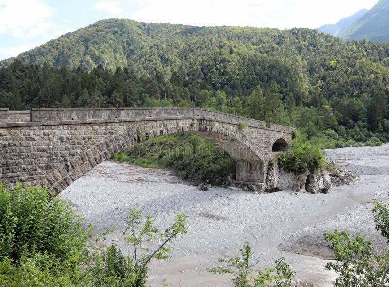 Humpback Bridge Over a Dry Stream Stock Photo - Image of carnia, ponte ...