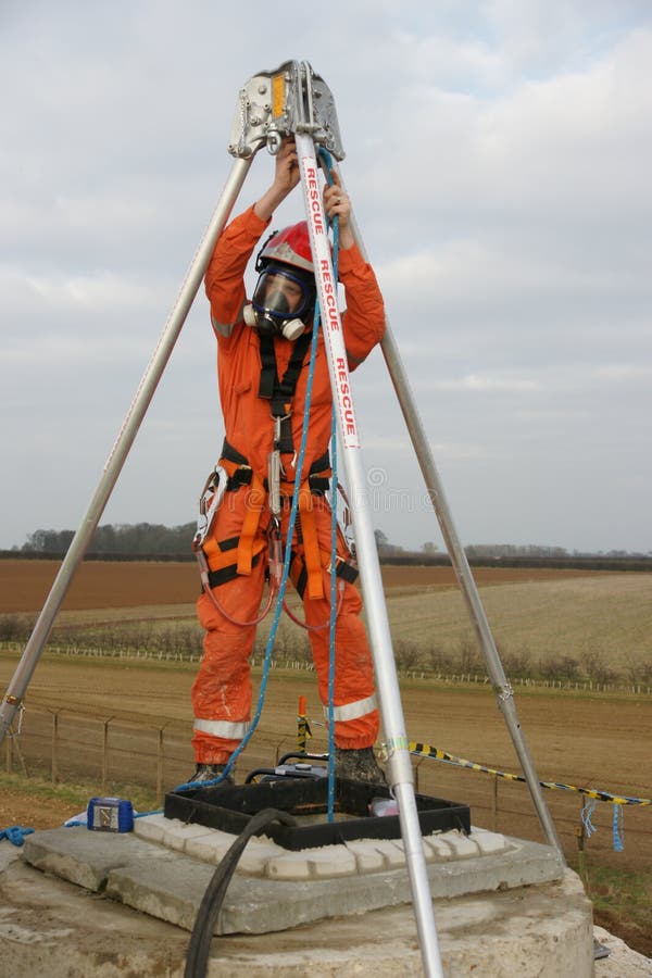 Hundimiento Constructivo, Zona De Desastre Imagen editorial - Imagen de ...