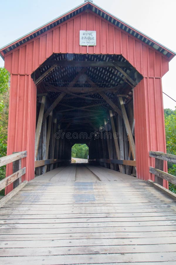 Hune Covered Bridge in Southeastern Ohio Stock Photo - Image of ...