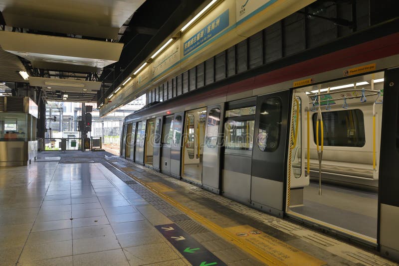 The Hung Hom Train Station Interior Timelapse in Hk 10 April 2022 ...