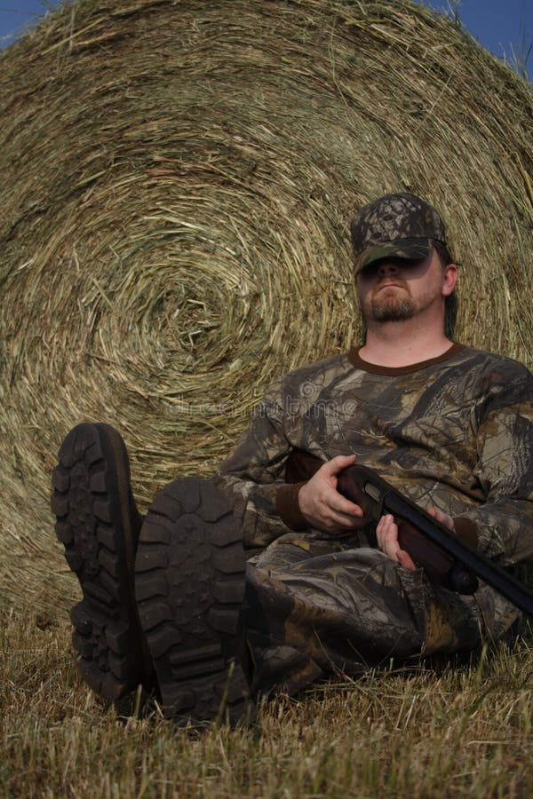 Hunter - Hunting - Sportsman Stock Photo - Image of stealth, weapon: 680682