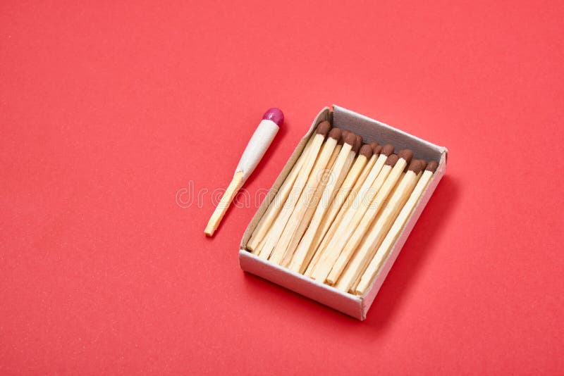 Hunting Waterproof Matches and Paper Box with Simple Matches on Red ...