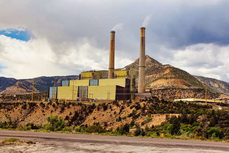 The Huntington Coal-Fired Power Plant Near Huntington Utah. Stock Image ...