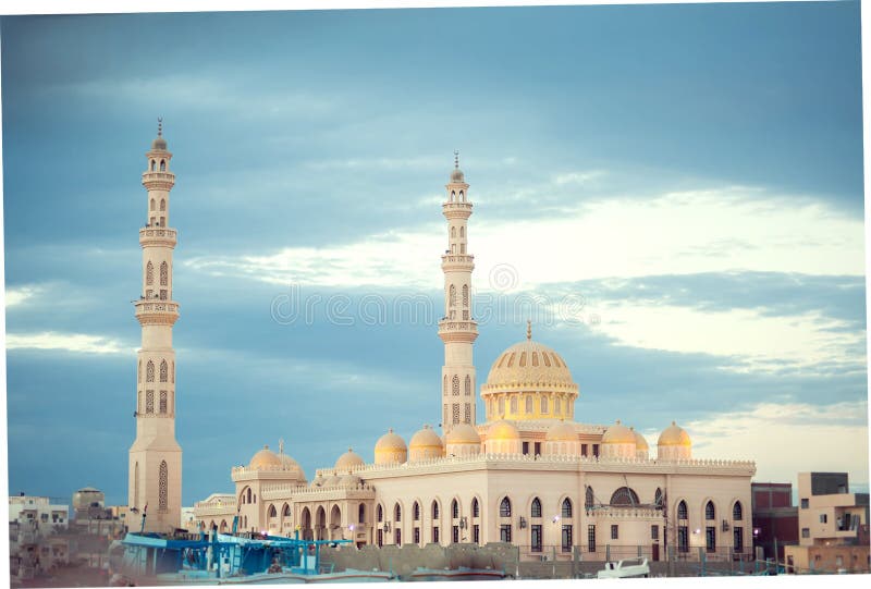 Hurghada, Egypt, December 2018 - the Main Mosque in the Center of ...