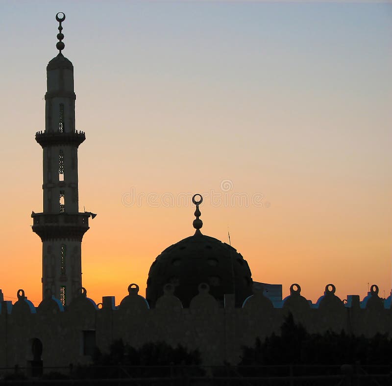 Mosque at sunset editorial stock photo. Image of tourists - 275154068