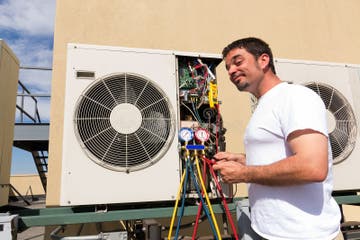 268 Rooftop Unit Maintenance Hvac Stock Photos - Free & Royalty-Free ...