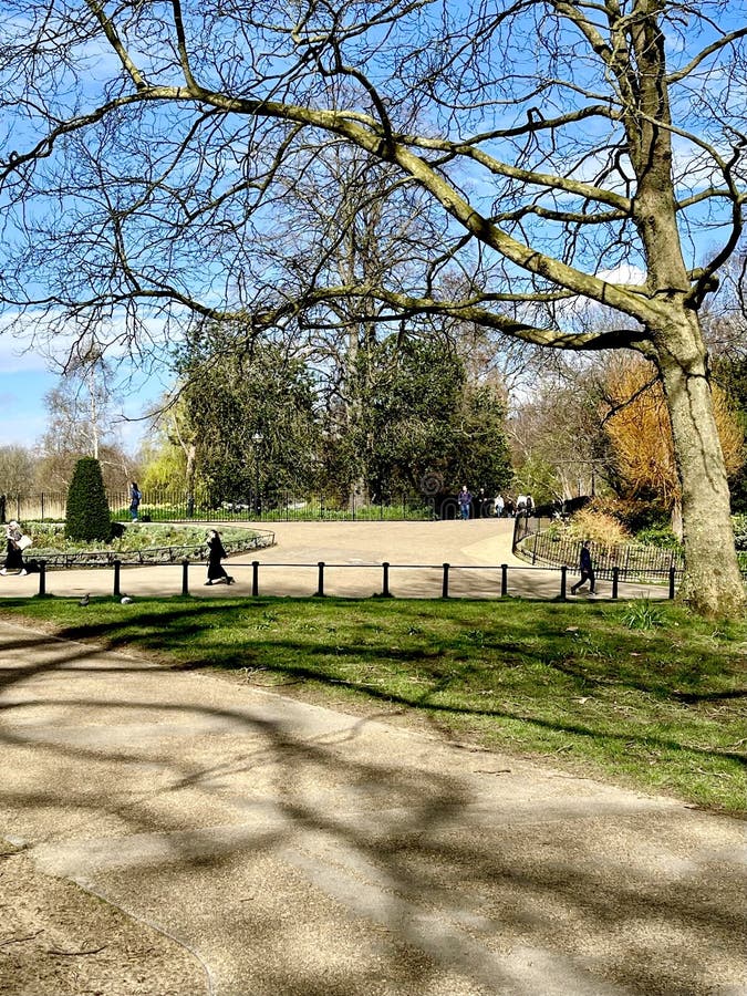 Hyde Park, London, England, in the Spring Stock Photo - Image of london ...
