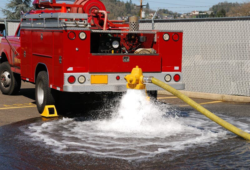 Hydrant Testing stock image. Image of nozzle, drops, maintain - 29251625