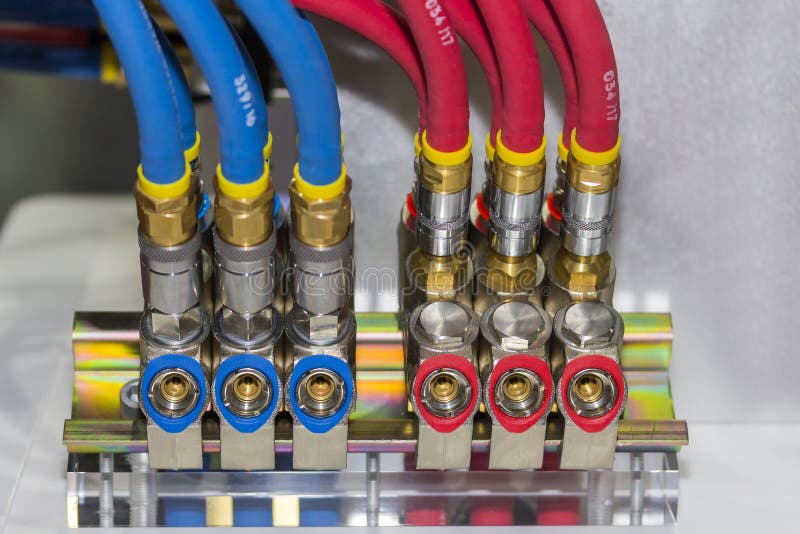 Hydraulic Hose and Valve Fitting Use at Slide Core for Die Casting Mold ...