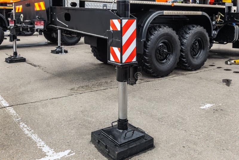 Hydraulic Support for Heavy Duty Construction Crane Stock Photo - Image ...