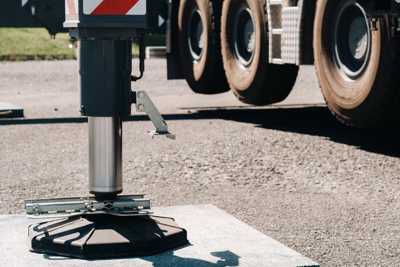 Hydraulic Crane Leg Supports Stock Photos - Free & Royalty-Free Stock ...