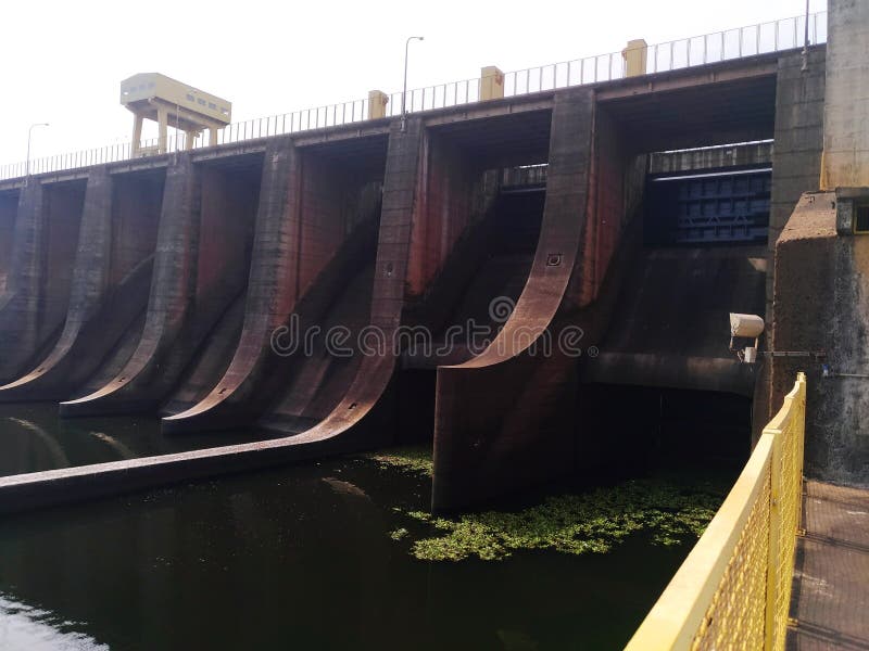 Hydroelectric stock image. Image of generator, river - 105194845