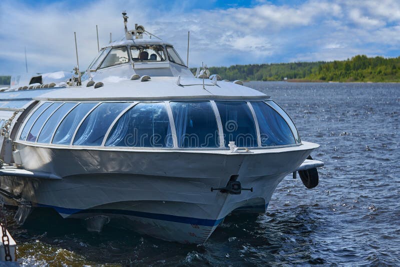 A Hydrofoil Ship Sails Along the River. River Ship Meteor Stock Photo ...