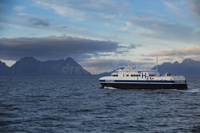 Hydrogen Fuel Cell Ship Stock Photos - Free & Royalty-Free Stock Photos ...