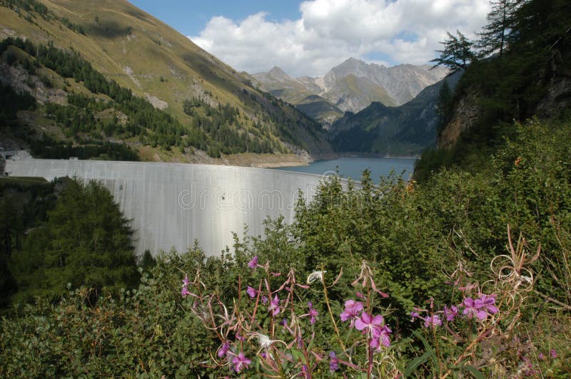 Hydropower dam of Luzzone stock photo. Image of industry - 26767714