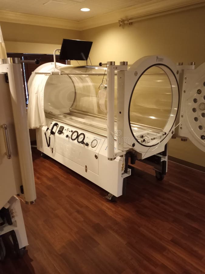 Hyperbaric oxygen therapy editorial photography. Image of wood - 233390052