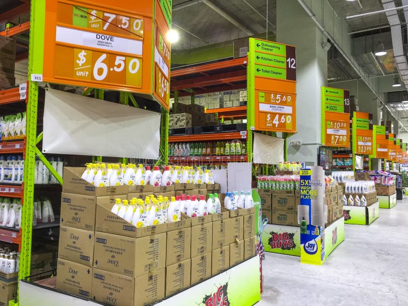 Hypermarket editorial photography. Image of store, shelves - 71104602