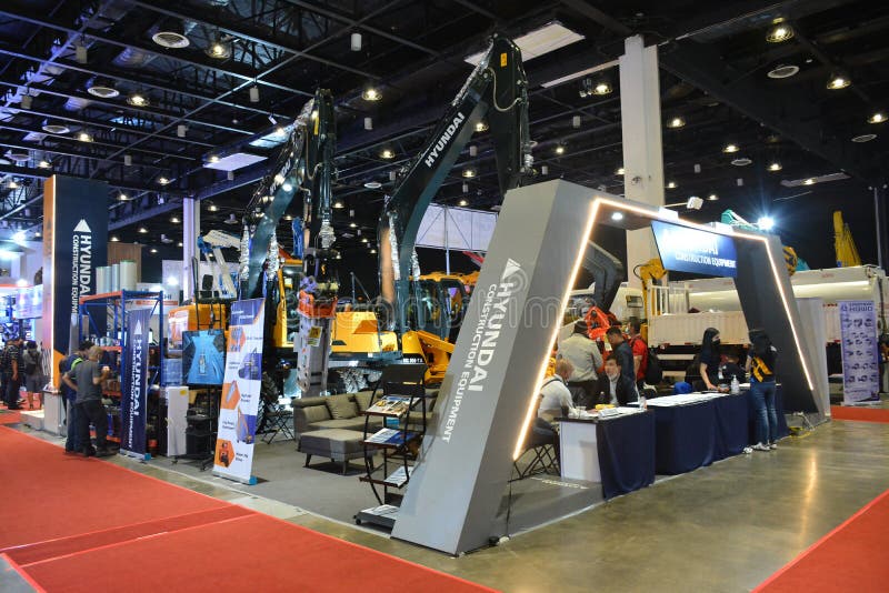 Hyundai Display Booth at Philconstruct in Pasay, Philippines Editorial ...