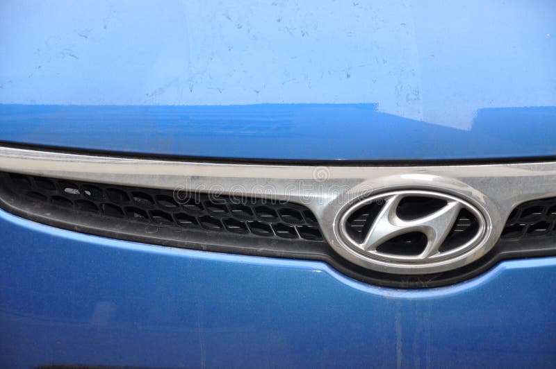 Hyundai symbol editorial photography. Image of front - 18729532