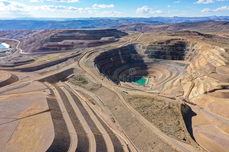 I Open Pit Mine Leaching Pad Stock Photo - Image of heapleach, engineer ...
