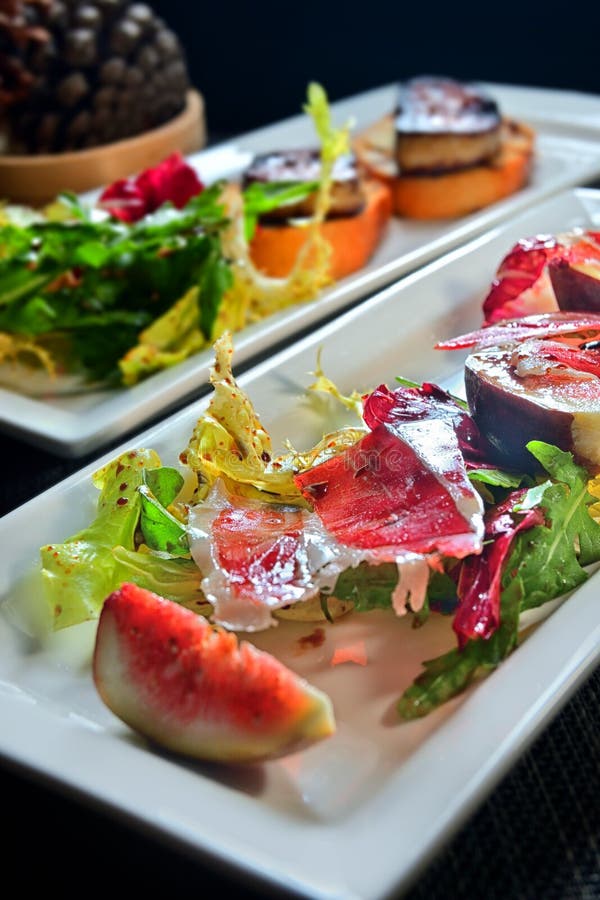 Iberico Ham Figs Rocket Starter Platter Stock Image - Image of cotton ...