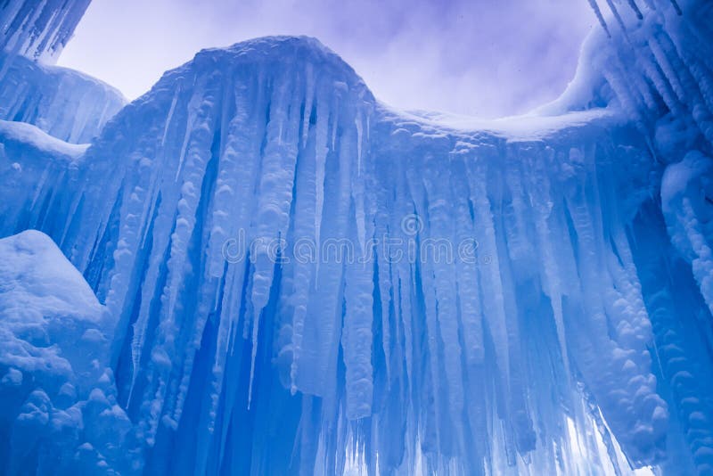 Ice Castles Icicles and Ice Formations Stock Image - Image of sparkling ...