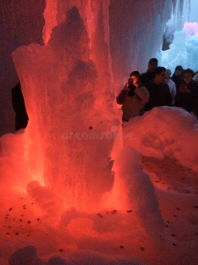Ice castles editorial image. Image of hampshire, formation - 87785530