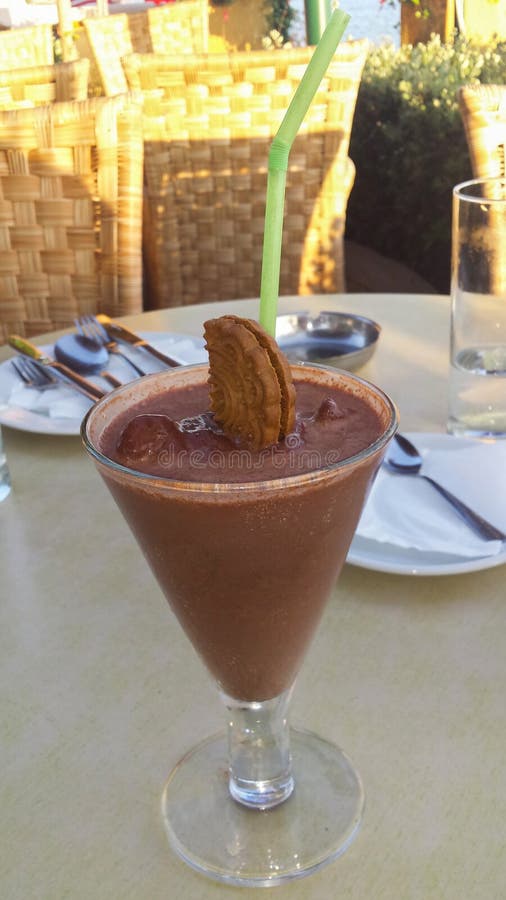 Ice Cold Chocolate Beverage Stock Image - Image of flavor, cubes: 55486259