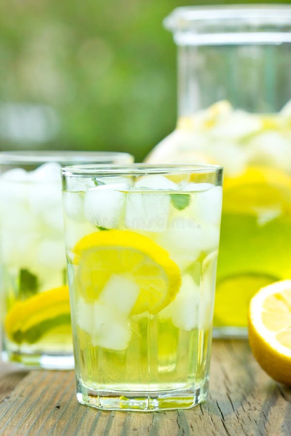 Ice cold lemonade stock image. Image of garden, freshness - 38483609
