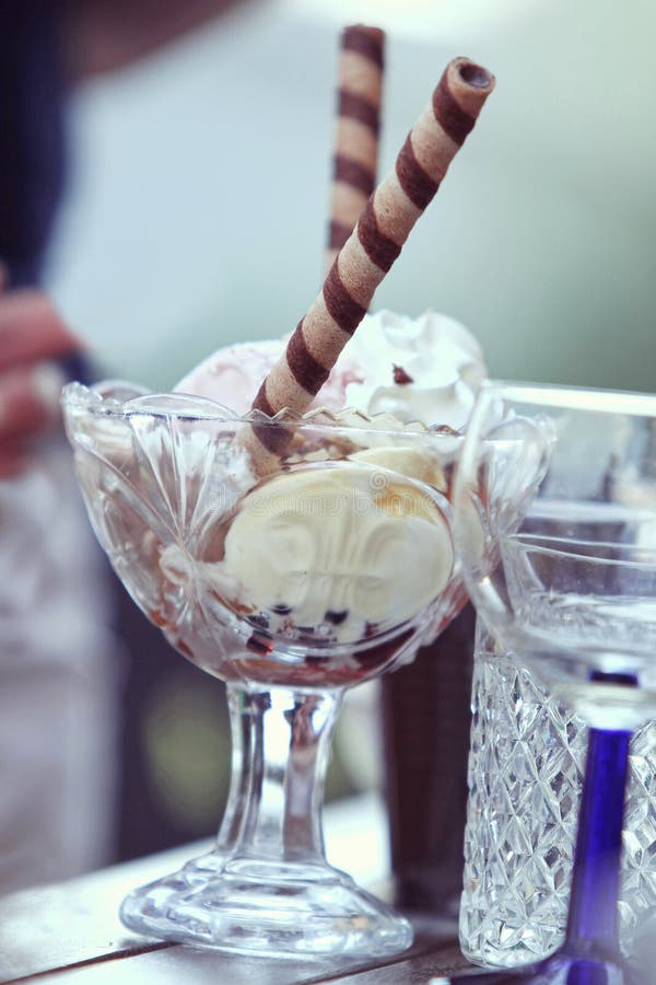 Ice cream in a glass cup stock image. Image of table - 92334659