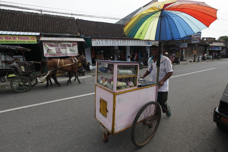 Ice cream editorial photo. Image of selling, solo, carts - 41007411