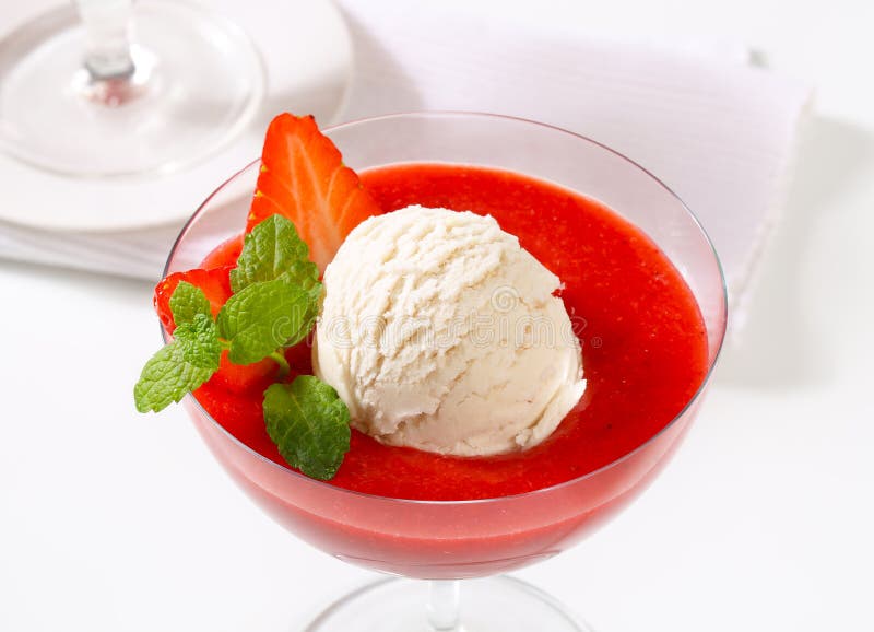 Ice Cream with Strawberry Puree Stock Photo - Image of cold, studio ...