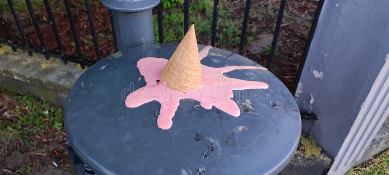 Ice Cream on a Trash Can Pink Stock Image - Image of food, flower ...