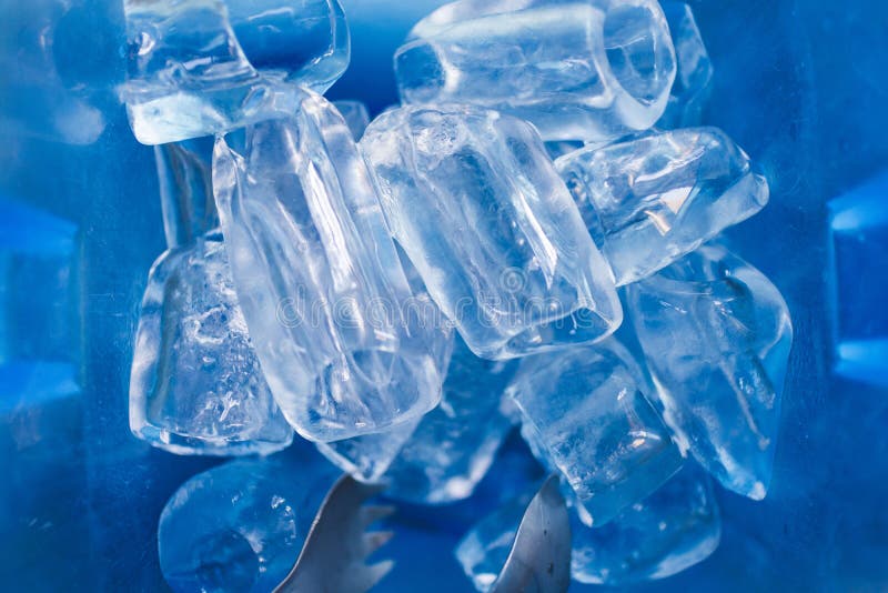 Ice Cube in Blue Plastic Basket. Thai Restaurant Serving Style Stock ...
