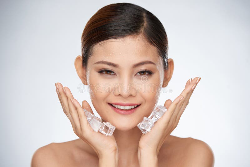 Ice cube treatment stock photo. Image of water, natural - 77528502