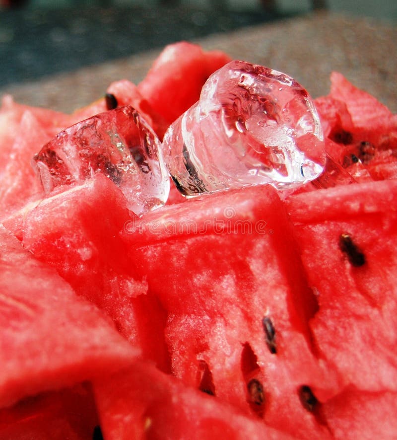 Ice Cubes on Watermelon Slices Stock Image - Image of food, peel: 31948739