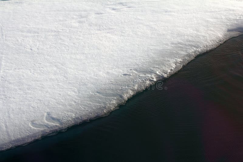 Ice Edge of the Arctic Ice Fractures Stock Image - Image of melting ...