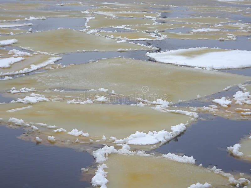 Spring Ice Drift on the River Stock Image - Image of frost, island ...