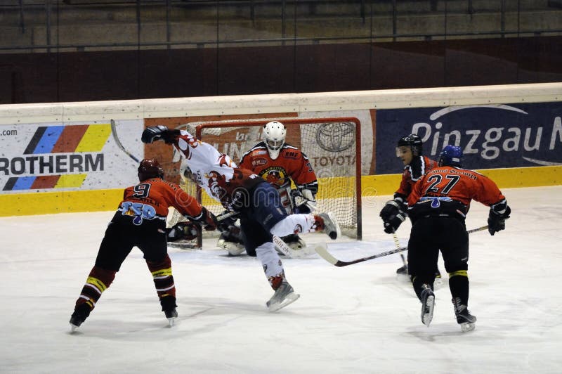 Ice Hockey editorial photography. Image of rough, salzburg - 17230357