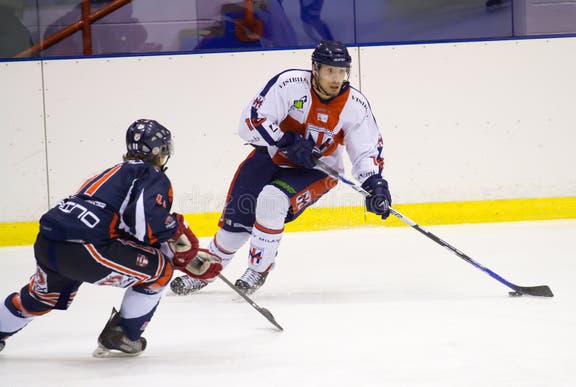 Ice hockey editorial stock image. Image of cold, referee - 18274034