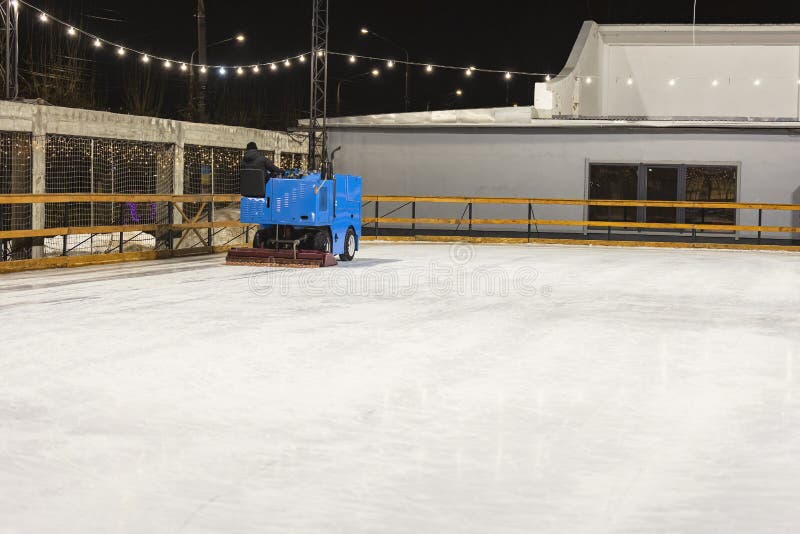Ice leveling machine editorial photography. Image of restoring - 248669877