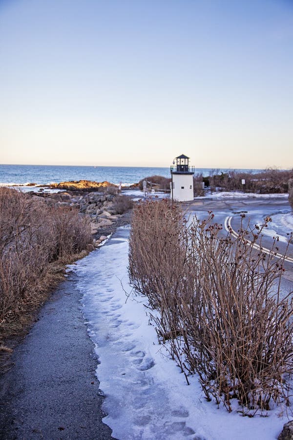 Ice on Marginal Way in Ogunquit by the Lobster Point Lighthouse in ...